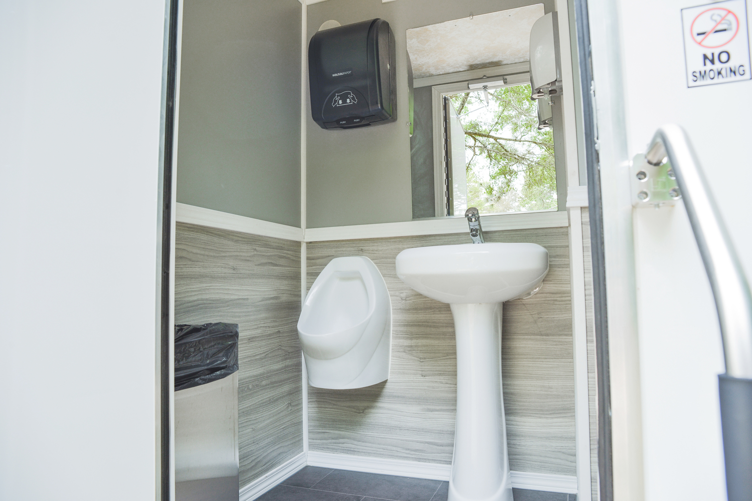 Climate Controlled Comforts of Home 2-Stall Restroom Trailer-5 - Boyett's